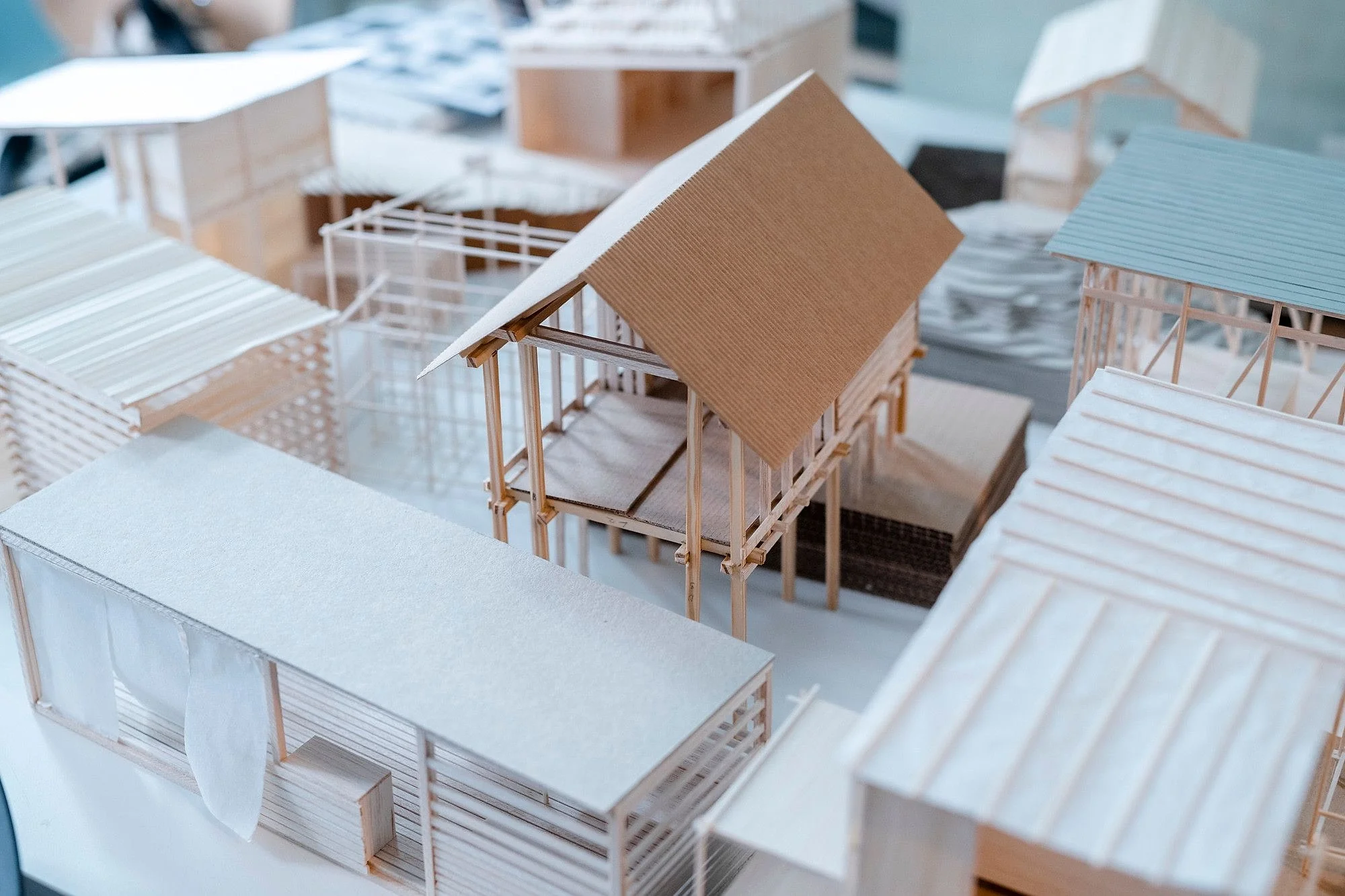 MOME | International