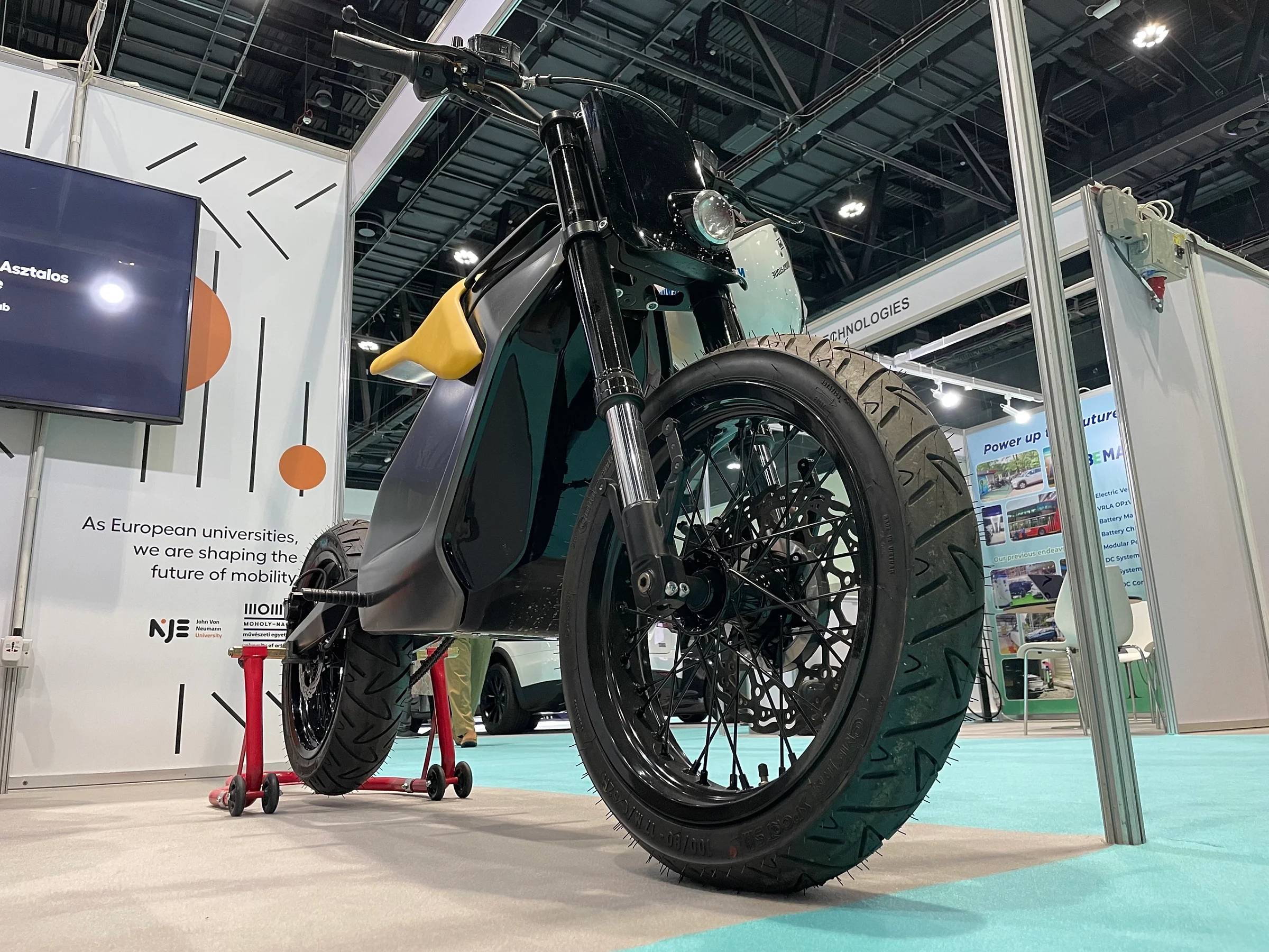 MOME | SUPERMOTO, developed jointly by MOME and John von Neumann ...